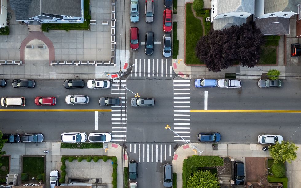 AI Cameras Change Driver Behavior at Intersections | Telkom University ...